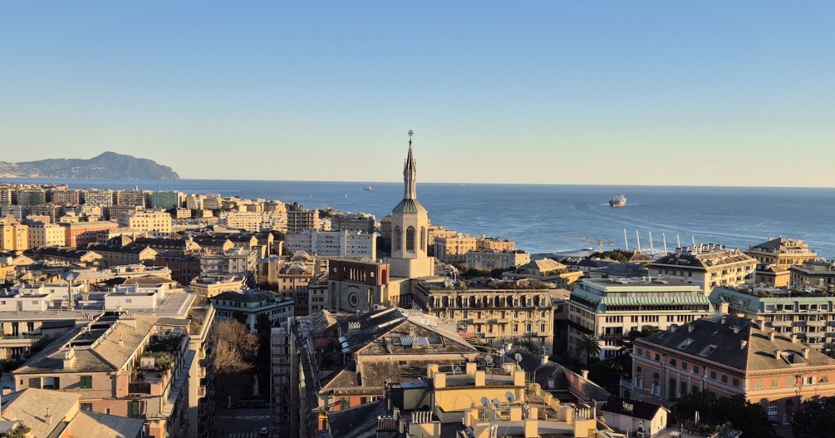 Genova vista dall’alto, tre prospettive d’eccezione: Granarolo ...